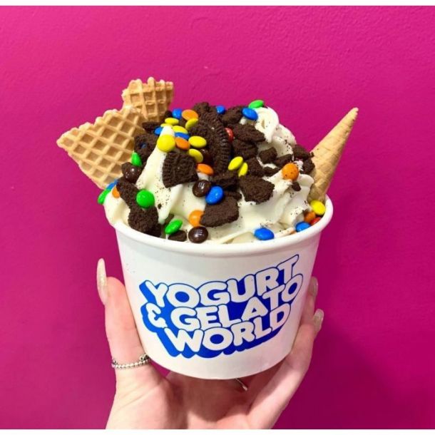 Yogurt, Gelato, Ice Cream Mooloolaba, Yogurt Gelato World, Cafe Mooloolaba